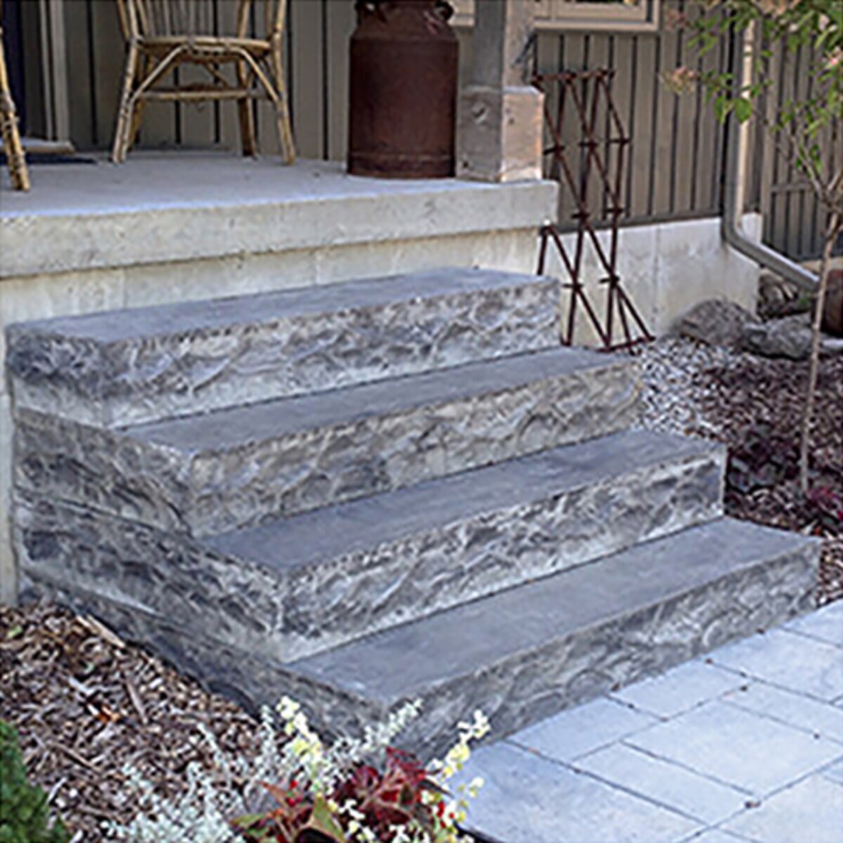 Ed S Concrete Chisel Step 48 In X 25 In X 7 1 2 In Granite Siteone Ca