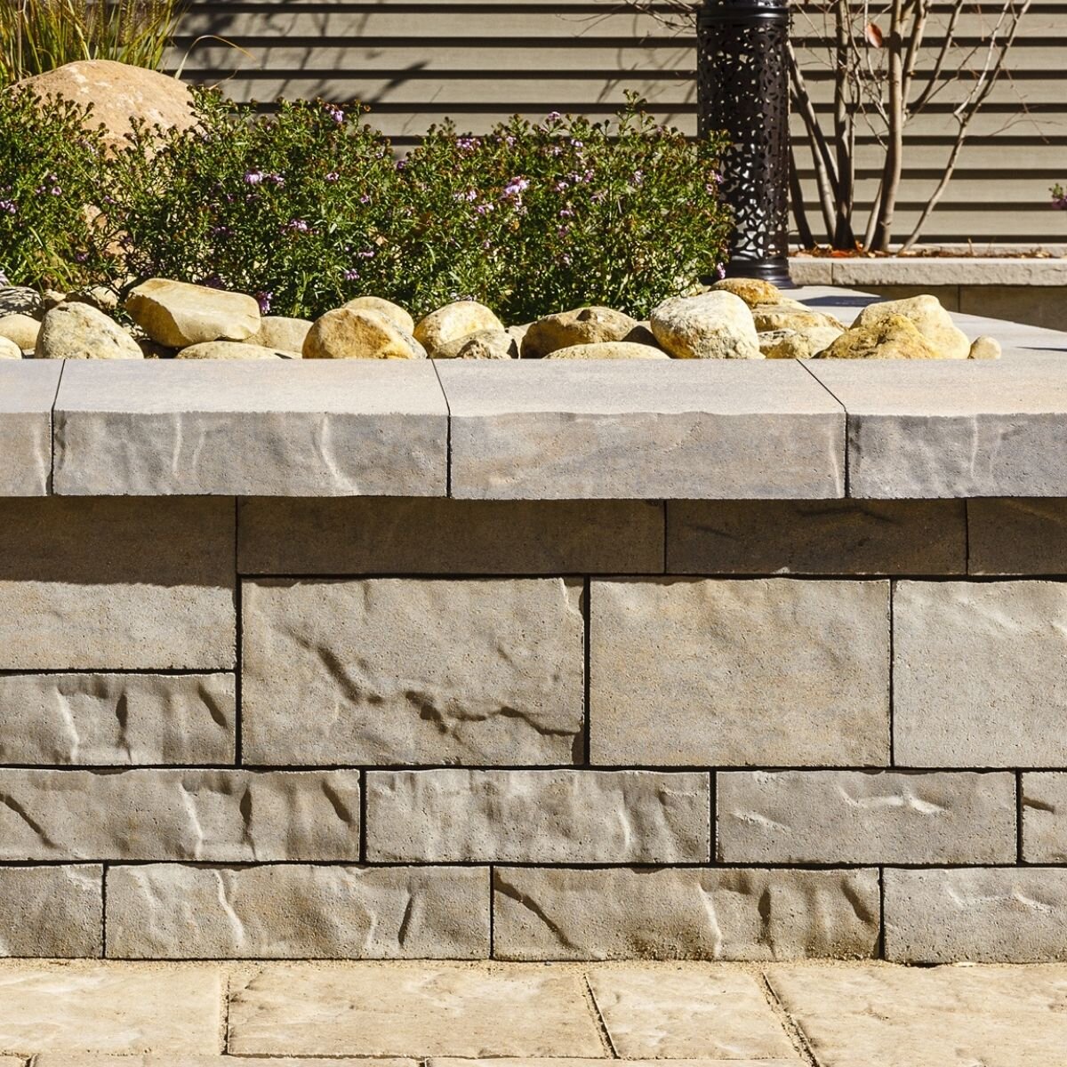 Techo-Bloc Brandon Double-Sided Wall Champlain Grey 90 mm (20.44 sq. ft ...