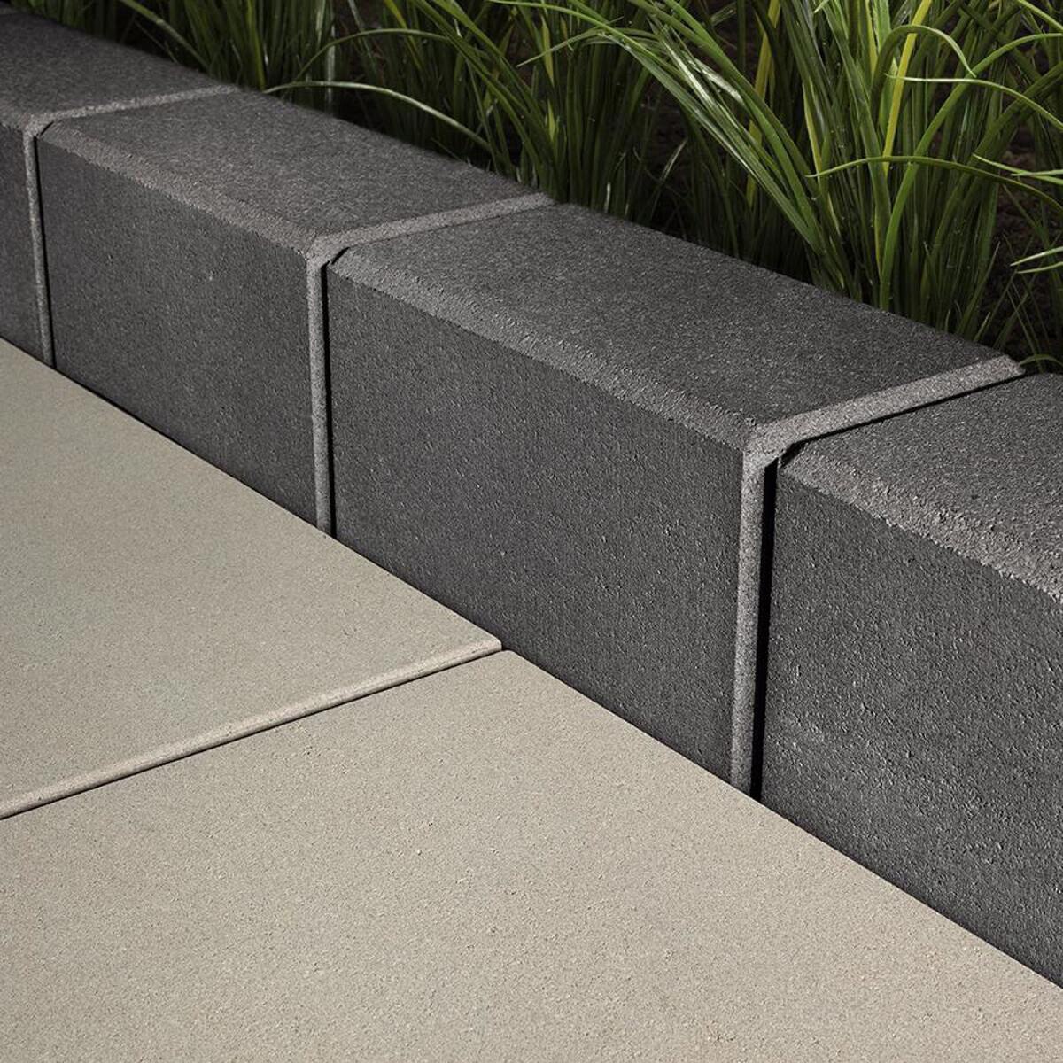 Techo-Bloc Raffinato 180 Pillar/Corner/Edge Smooth Onyx Black 180 mm ...